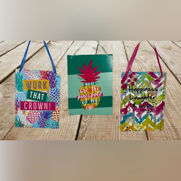 Wall Decor | Hanging Pineapple Signs | Poshmark